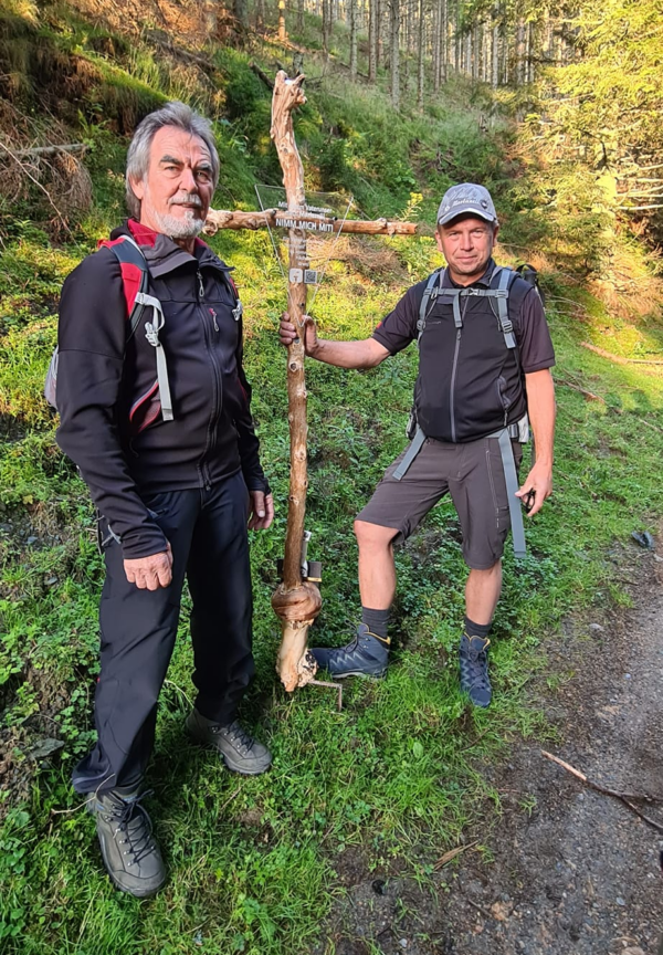 Letzte Etappe des „Nimm-Mich-Mit“-Kreuzes - Mariazell Online